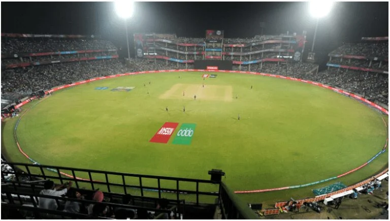 Arun Jaitley Stadium IPL Records & Stats (2025 DATA)