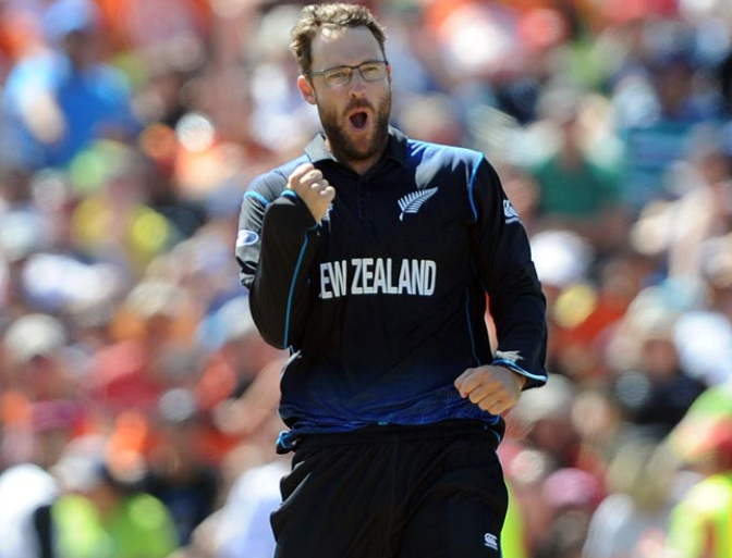 10 Best Left-Handed Bowlers In Cricket Of All Time (2025 List)