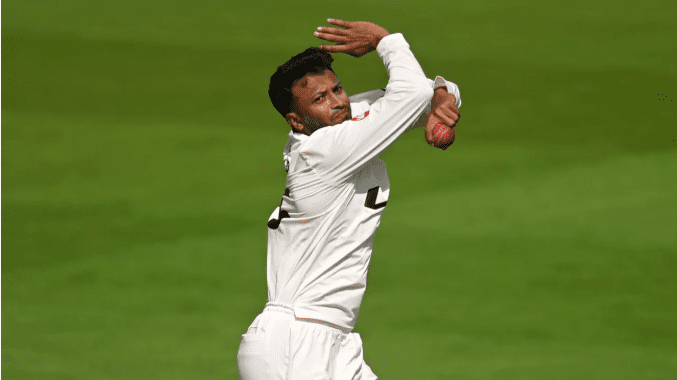 10 Best Left-Handed Bowlers In Cricket Of All Time (2026 List)