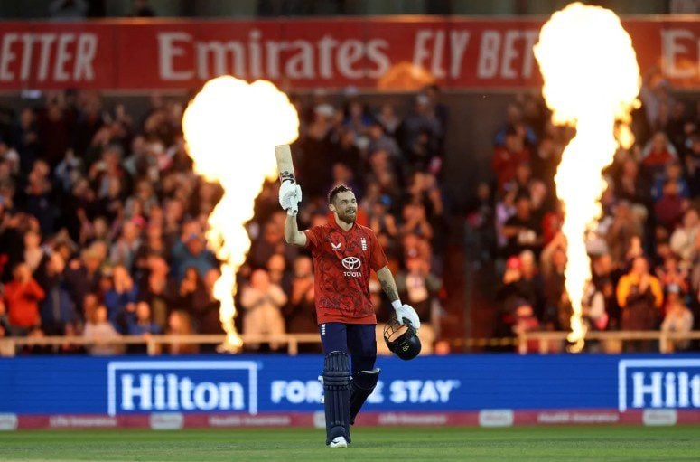 England Scores 300 in T20I Against South Africa